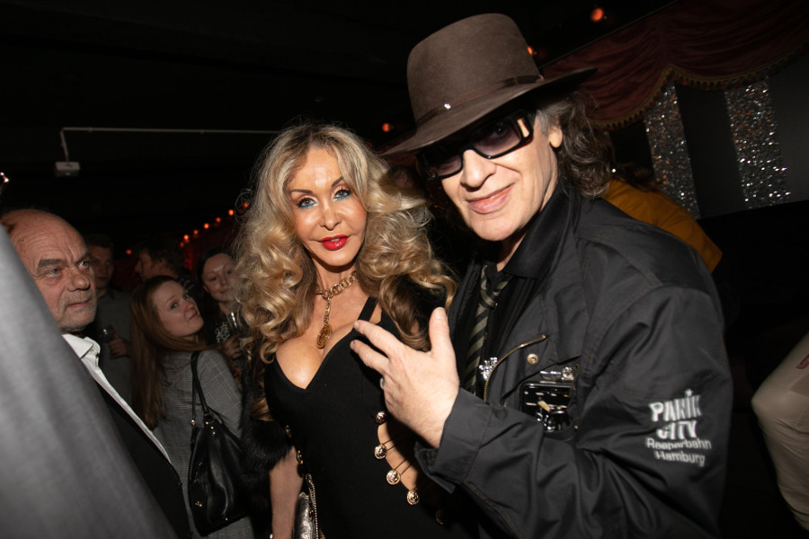 The Bunny Burlesque - Olivia Jones